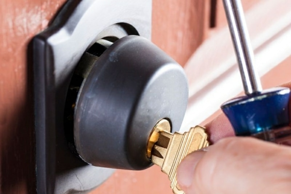 Common Lock Problems And How To Fix Them